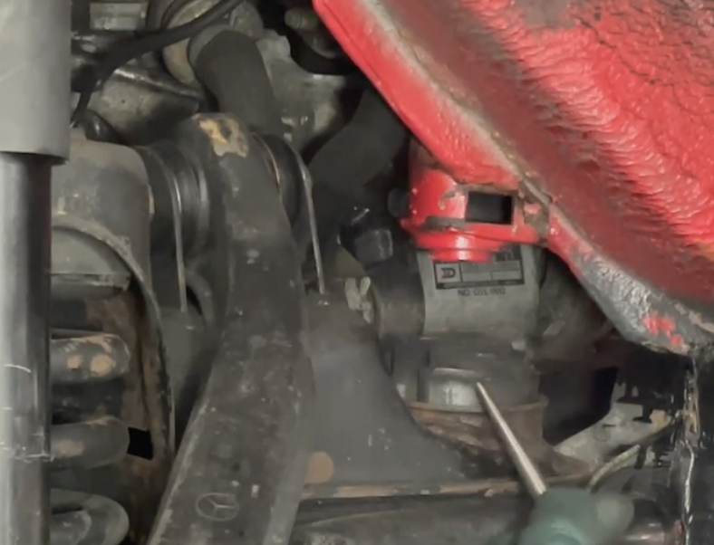 R107 W114 W114 Front Subframe Rubber Mounts Install Tips - On Demand ...