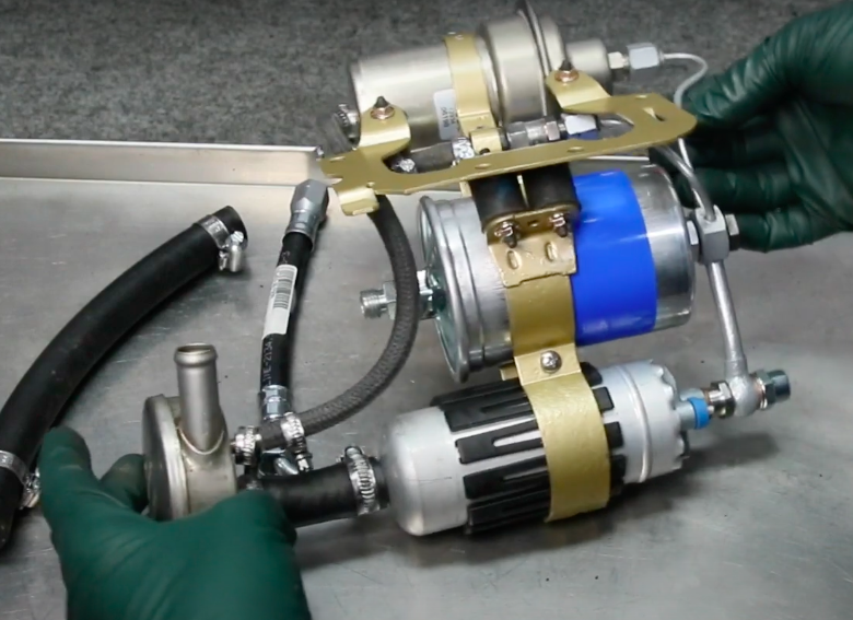 CIS FID Fuel Accumulator Opened Up | Fuel Delivery Problem ...