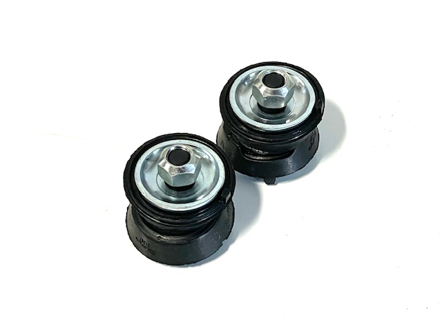 123 126 Front Suspension Guide Rod Mount Kit x 2 | MercedesSource Kits ...