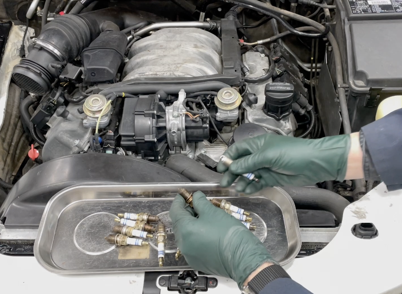 W163 M320 Spark Plug Installation Tips - On Demand Video | Product ...