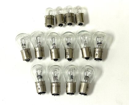 W116, R107, W123 and W126 Tail and Running Light Bulb Assortment ...