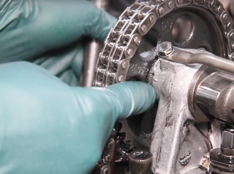 How to Check Internal Engine Timing to Determine Timing Chain Stretch ...