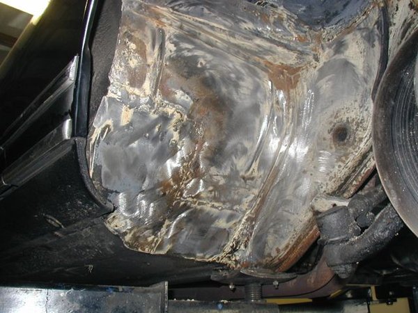 Welding in New Sheet Metal When Repairing Rust Out | Rust / Corrosion ...